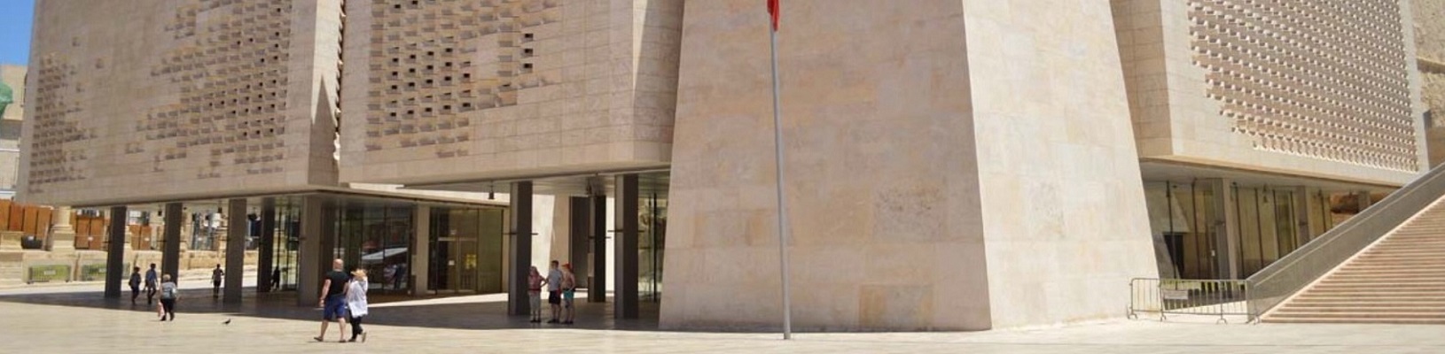 Malta health system information